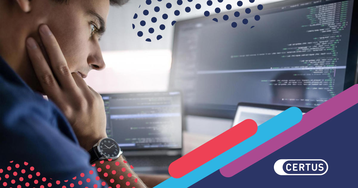 Descubre en qué es el desarrollo de software | Certus